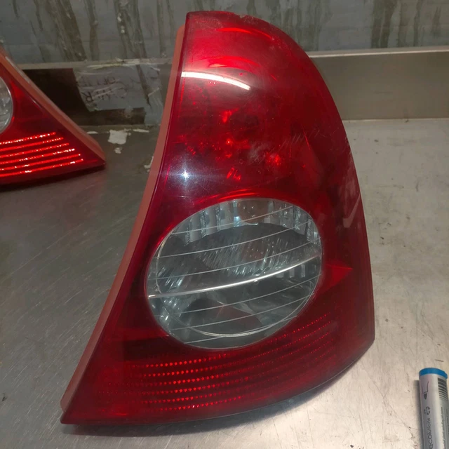 8200917487 FEU ARRIÈRE droit pour RENAULT CLIO 2A SERIE 1.2 Storia Ber ...