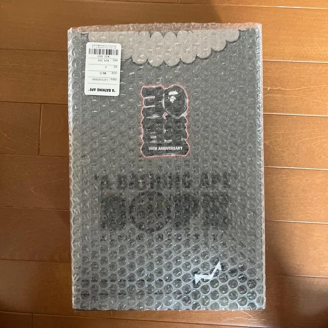 BE@RBRICK BAPE × Alpha Camo Tiburón 100 & 400 EUR 338,60 - PicClick ES