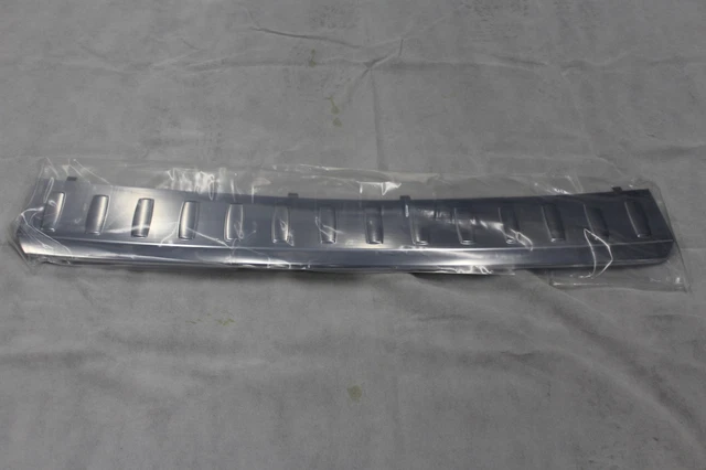 NEW GENUINE MERCEDES-BENZ W164 ML Rear Bumper Silver Load Plate Trim ...