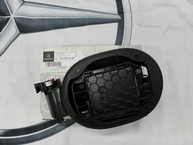 GENUINE MERCEDES BENZ C Class Fuel Filler Flap (A2057570106) £30.00 ...
