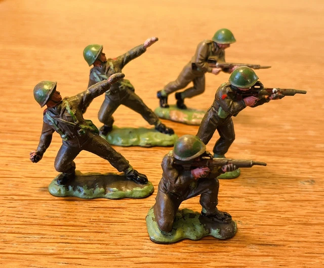 EARLY HERALD/BRITAINS KHAKI Infantry (Smooth Helmets) Toy Soldiers. £9. ...