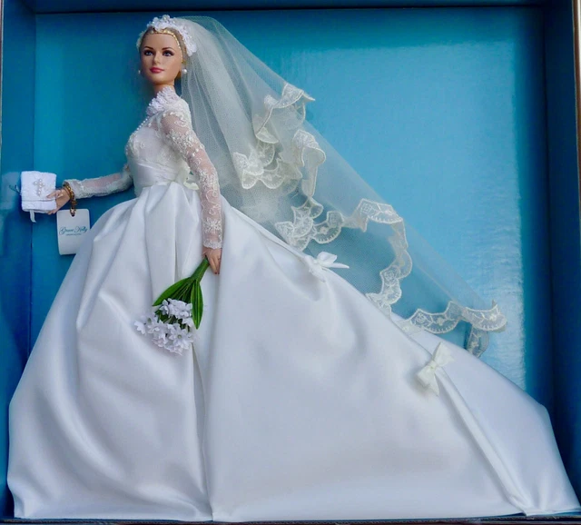 2011 BARBIE GRACE Kelly The Bride Silkstone Doll by Mattel Gold Label ...
