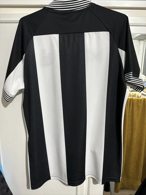 NEWCASTLE UNITED NUFC Limited Edition Retro Home Shirt Castore XL P2P ...