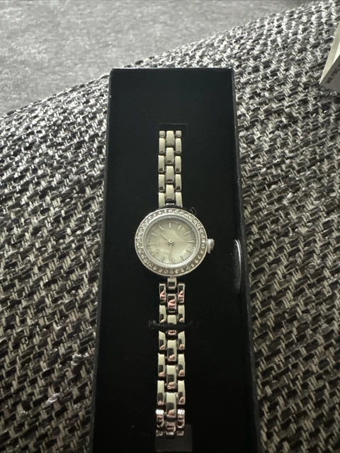 AVON NATALEE LADIES Watch White Bronze Plating. £4.00 - PicClick UK