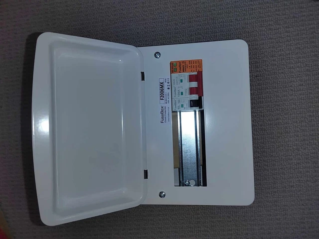 FUSEBOX F2006MX 6-WAY RCBO Main Switch Consumer Unit with T2 SPD £54.99 ...