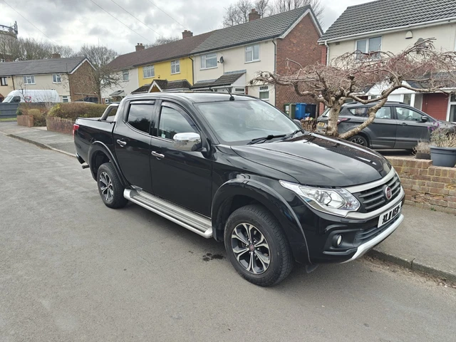 PICKUP TRUCK 4X4 Fiat Fullback Professional Edition 2.4 Diesel 2018 £ ...