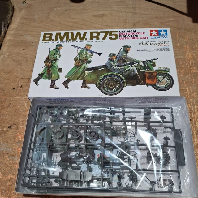 TAMIYA GERMAN MOTORCYLCE BMW R75 With Side Car Model 1:35 Scale New in ...