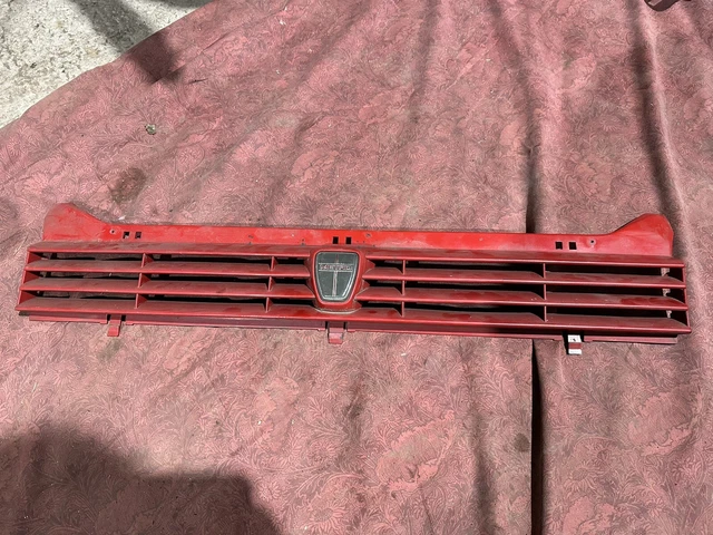 AUSTIN METRO MK2 OEM Grille and Badge £25.00 - PicClick UK