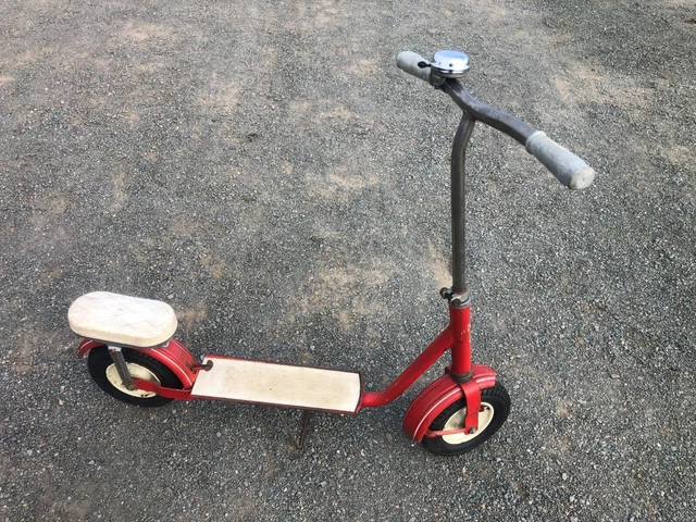 DERBY TRETROLLER TRITTROLLER Scooter Kinderroller DDR 60iger Stahlrohr ...