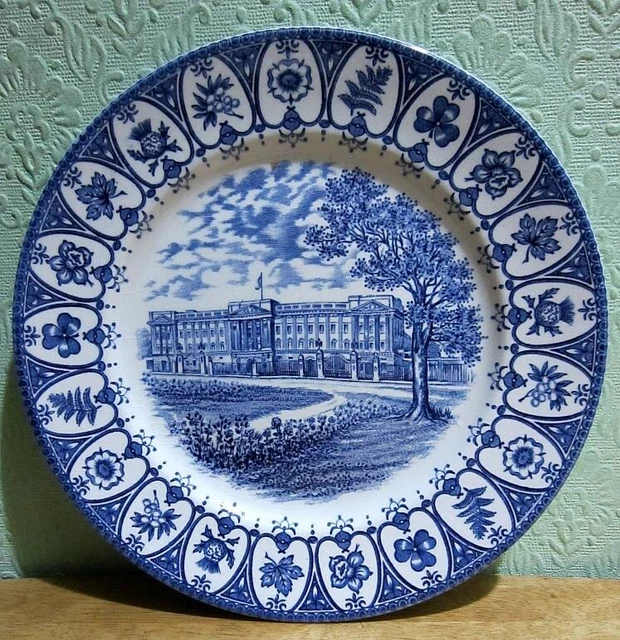 VINTAGE BROADHURST QUEEN Elizabeth II Silver Jubilee/Buckingham Palace ...