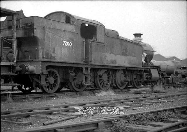 PHOTO EX Great Western Class 72Xx Tank Engine No. 7200 Awaiting ...