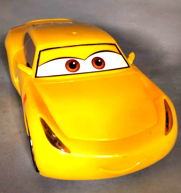 DISNEY PIXAR CARS 3 Talking Cruz Ramirez Car Headlights Talks Yellow ...