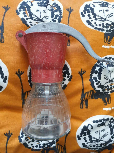 VINTAGE BAKELITE CREAM Maker Empire Jubilee Model pat no. 448775gb Red ...