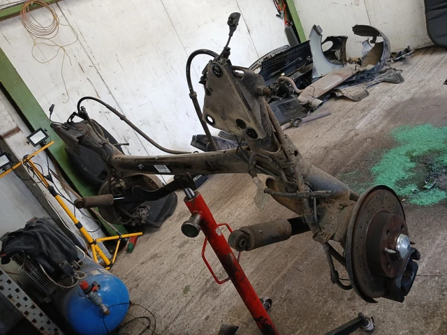 FIAT 500 ABARTH 2015-Onwards 2022 Rear Axle With Discs And Calipers ~ £ ...