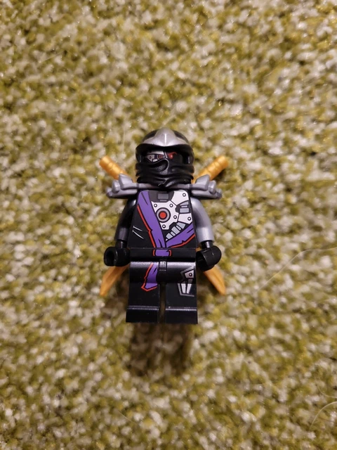 LEGO NINJAGO - Nindroid Warrior Minifigure RARE Gold Swords £10.14 ...