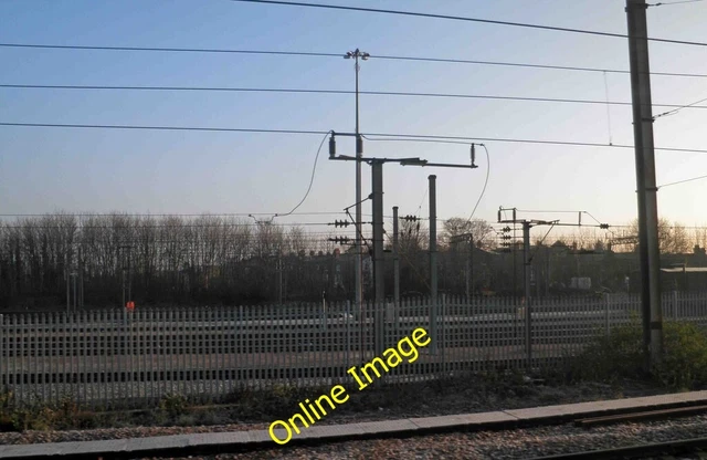 PHOTO 6X4 HARRINGAY railway carriage sidings Hornsey c2012 £1.80 ...