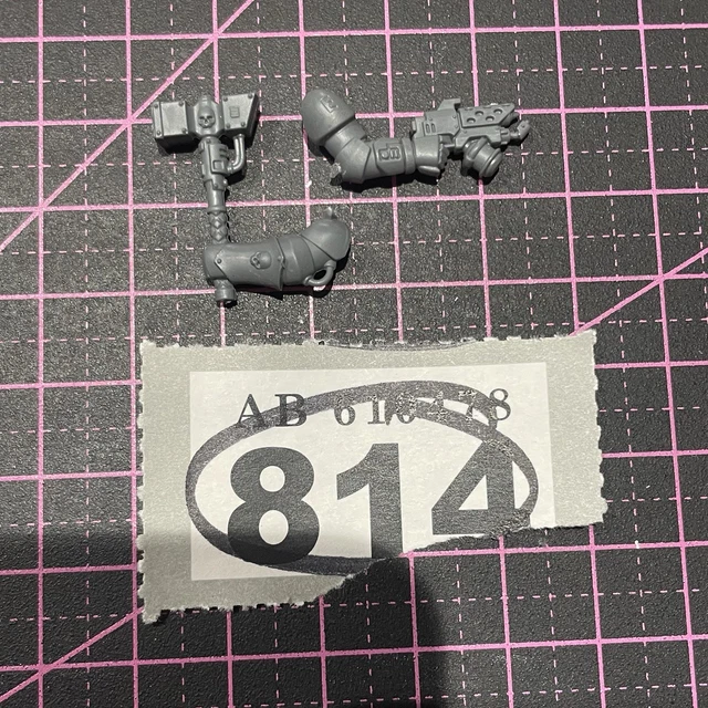 SPACE MARINE PRIMARIS Thunder Hammer/Hand Flamer Warhammer 40k Spare ...