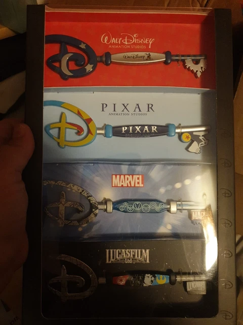 WALT DISNEY STORE Starter Key Collection Rare Pixar Marvel Star Wars £5 ...