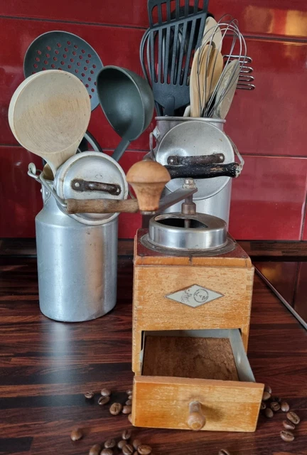 ALTE KAFFEEMÜHLE MOKKA KYM K&M 50/60 Jahre Vintage CoffeeGrinder Kaffemühle EUR 17,50 - PicClick DE