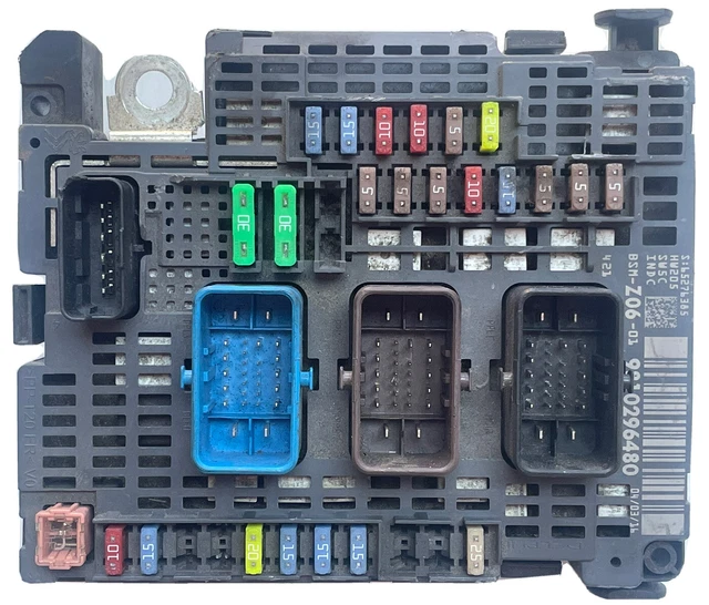 BOÎTIER SERVITUDE MOTEUR Delphi BSM Z06-01 CITROEN C4 DS5 508 ...
