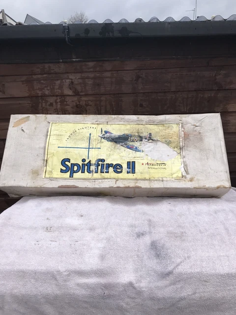 LARGE SPITFIRE II Balsa Model Aircraft Kit**Unbuilt**New Kit ...