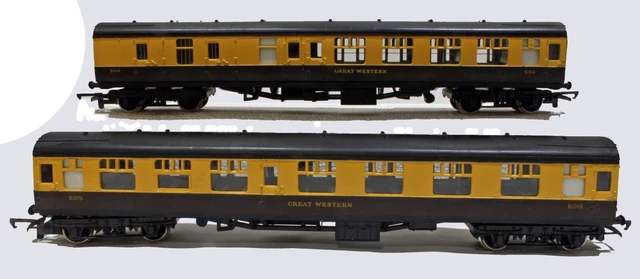 RAKE OF TWO Hornby Great Western GWR Coaches Brake & Composite OO Gauge ...