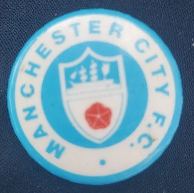 RARE VINTAGE MANCHESTER City 1960s Club Crest Tin Badge 3cm In Diameter ...