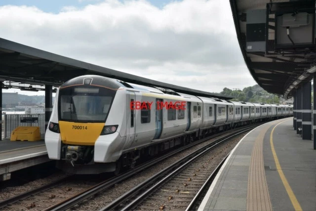 PHOTO CLASS 700 Desiro City 8-Car Emu No 700 014 At Rochester 27 June ...