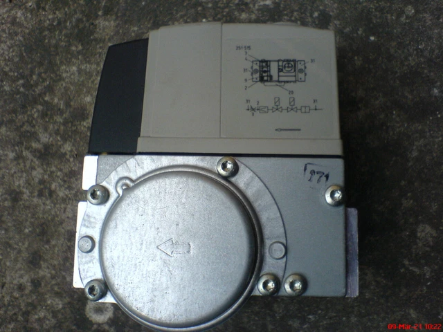 DUNGS MBC-65-ND-S00 251195 GasMultiBloc Regler EUR 99,99 - PicClick DE