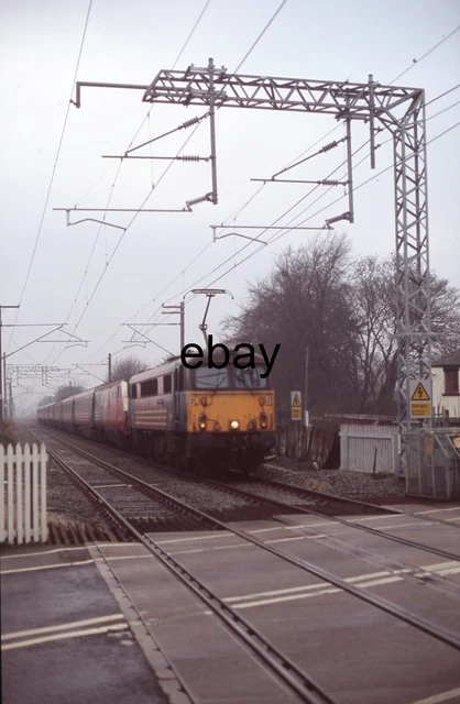 35MM TRAIN SLIDE- Electric Locos Class 87. 87006 & Class 82. 82144 ...