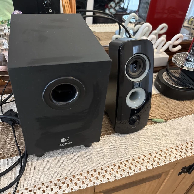 LOGITECH LOUDSPEAKERS LOGITECH Z323 2.1 Speaker System, C, 20 Watts £21 ...