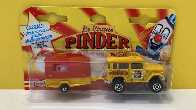 MAJORETTE LE CIRQUE Pinder 4X4 Toyota & Horse Box Rimorchio Moc EUR 19 ...