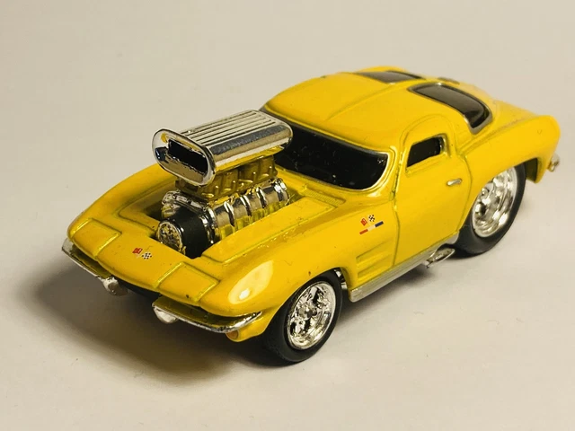 MUSCLE MACHINES : Corvette Stingray Hot Rod - 1/64 Funline 2000 Rare ...