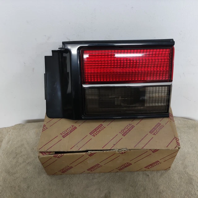 NOS GENUINE TOYOTA トヨタ Backup Taillight Rh Corona At171 St171 # 81670 ...