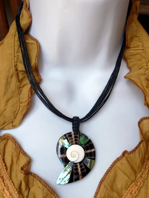 COLLIER OEIL DE Shiva en nacre abalone pendentif coquillage forme nautilus EUR 13,99 - PicClick FR