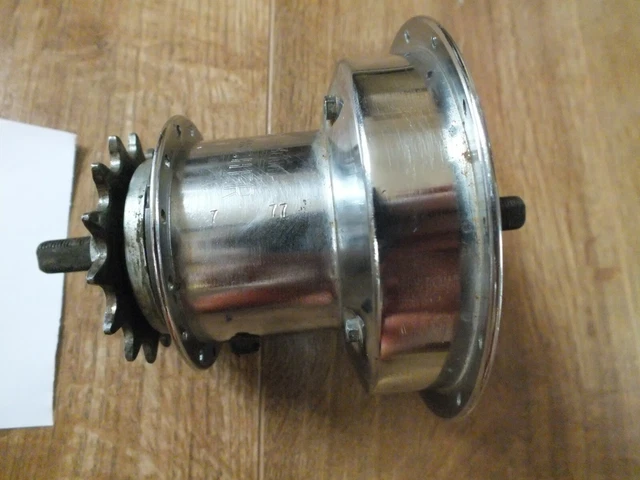 RALEIGH STURMEY ARCHER Rear 3 Speed Dyno Hub 28H Date 7 / 77 (7319 ...