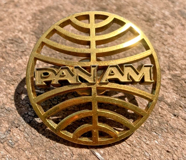 MID 20TH CENTURY Pan Am American World Airways Pilot Hat Cap Badge Pin ...