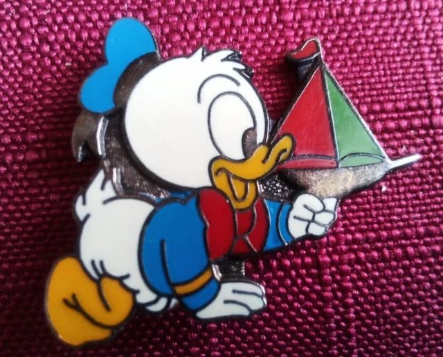 PINS DISNEY DONALD Bébé dessin animé BD rare signé (Disney) EUR 11,00 ...