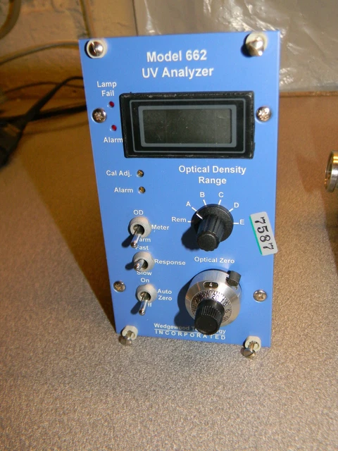ANALYSEUR UV WEDGEWOOD Technology modèle 662 (662A1V-N-KF025) W AF42 ...