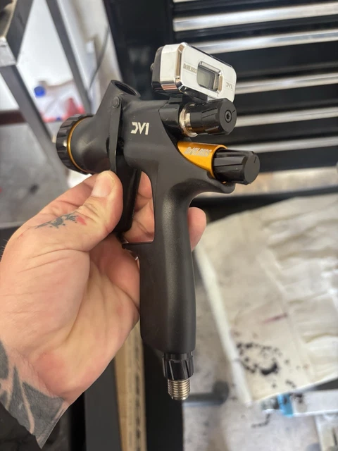 DEVILBISS DV1 CLEARCOAT HVLP PLUS Gravity Spray Gun 1.3mm DV1-C-000-13-C2+ £360.00 - PicClick UK