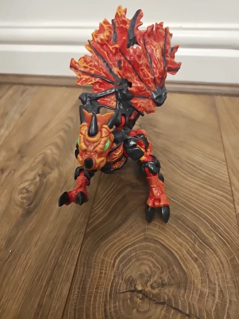 MEGA BLOCKS - Krystal Wars Dragon - Red/Yellow/Grey Colour - Green Eyes ...