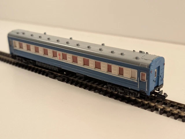 PIKO N GAUGE 5/4501-185 “OK 2640” Passenger Coach – White/Blue (Boxed ...