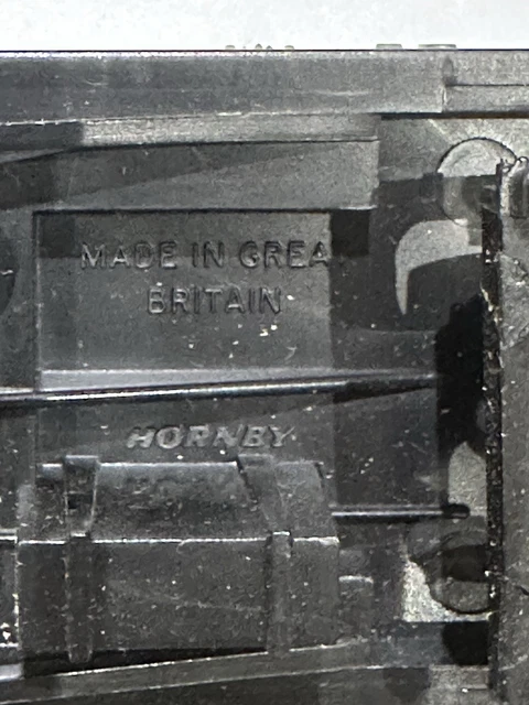 HORNBY COACH OO Gauge R441 SR Southern Railway Composite Coach 1384 £20 ...