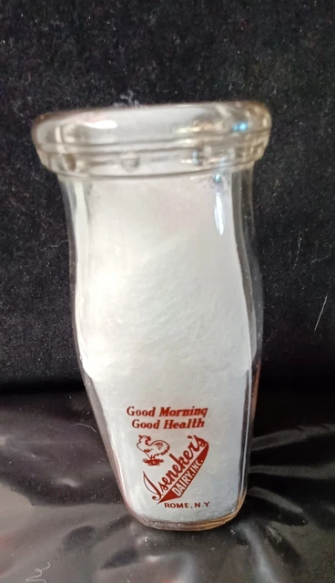 ROME NY ONEIDA COUNTY Milk Bottle Iseneker's Dairy Rooster 1953, red ...