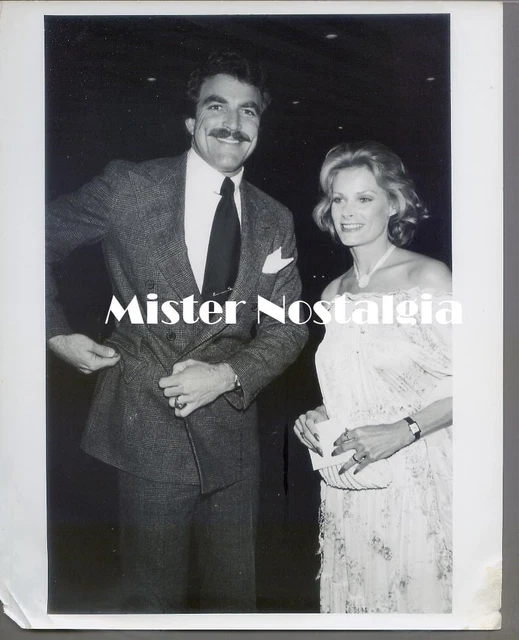 TOM SELLECK & wife Jacqueline Ray at the 35th Golden Globe Awa - 1978 ...