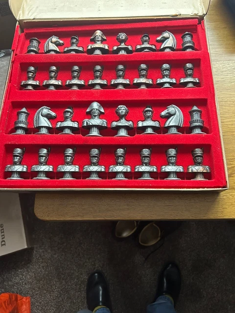 AJEDREZ METAL chess set Boxed £95.00 - PicClick UK
