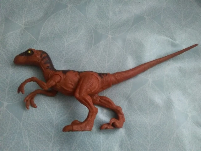MATTEL JURASSIC WORLD Dinosaur Velociraptor Raptor Brown Charlie Delta ...