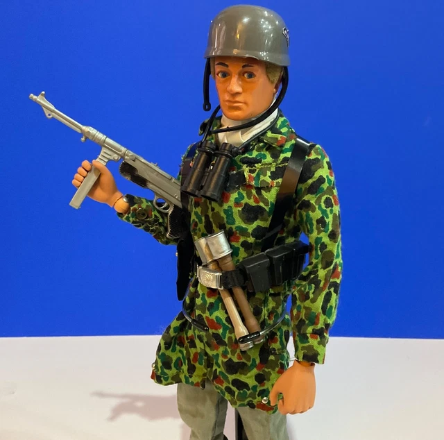 ACTION MAN VINTAGE GERMAN PARATROOPER FIGURE fallschirmjager palitoy 12 ...