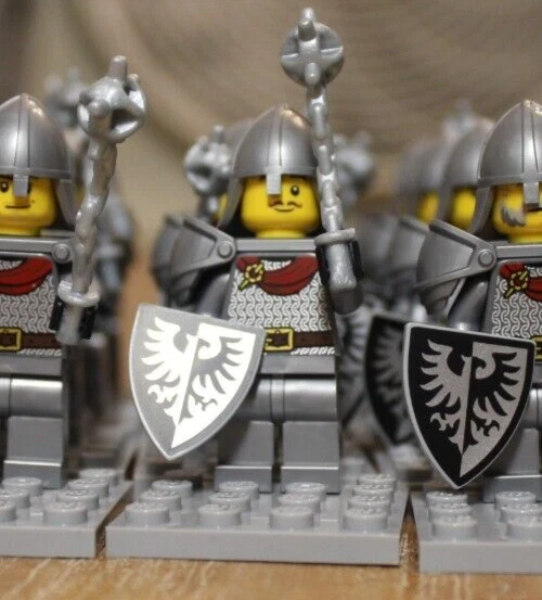 LEGO CASTLE RED Falcon Knight BAM Minifigure Medieval Shield Mace Armor ...