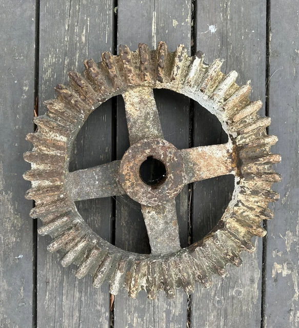 LARGE ANTIQUE CAST Iron Rustic Old Mill Cog £100.00 - PicClick UK